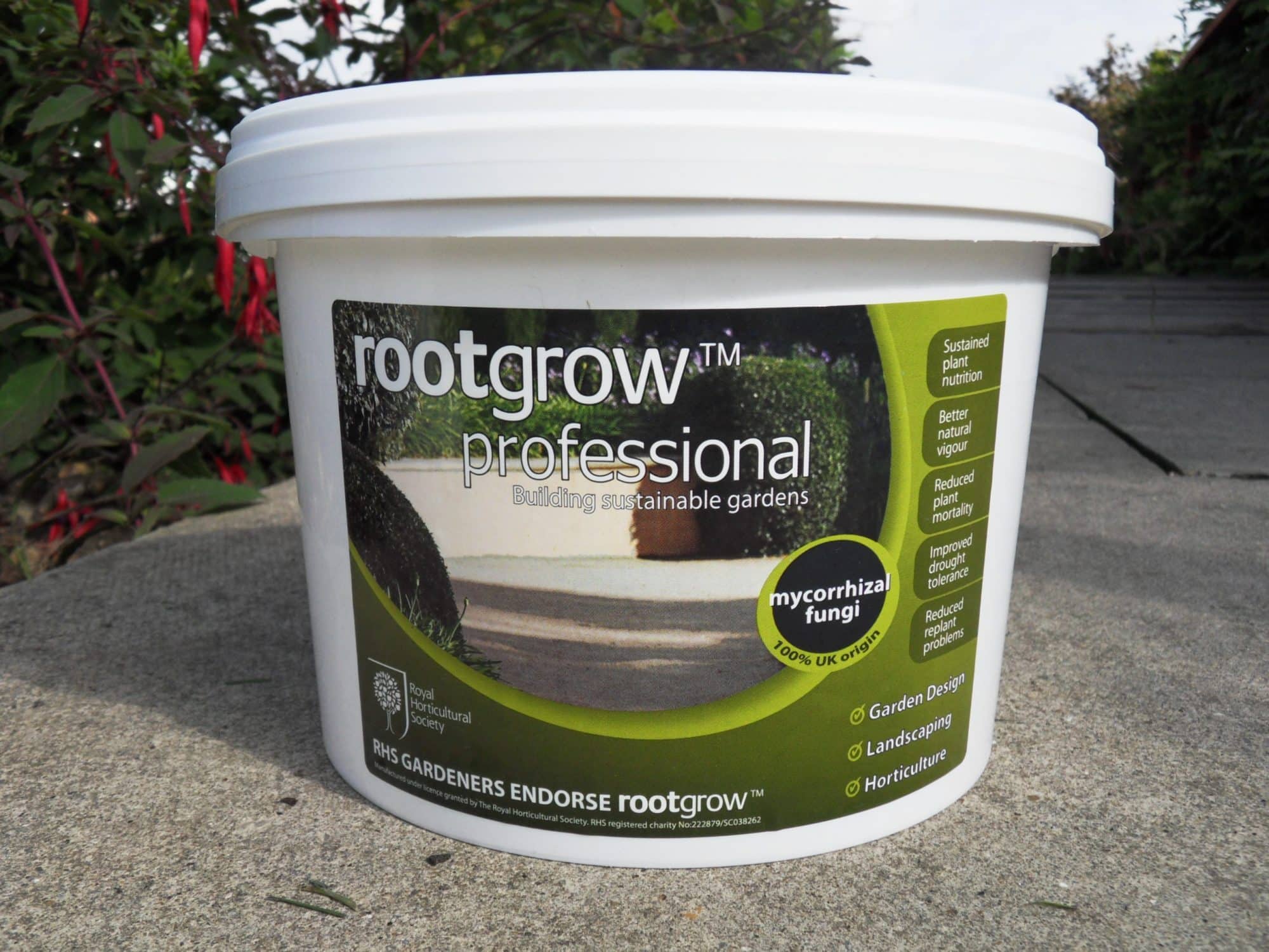 Buy Rootgrow Fertiliser | Natural Fungi Fertiliser | Hopes Grove Nurseries